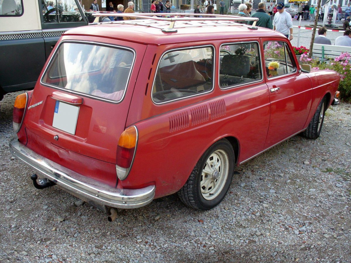 Volkswagen Variant - Assobrav